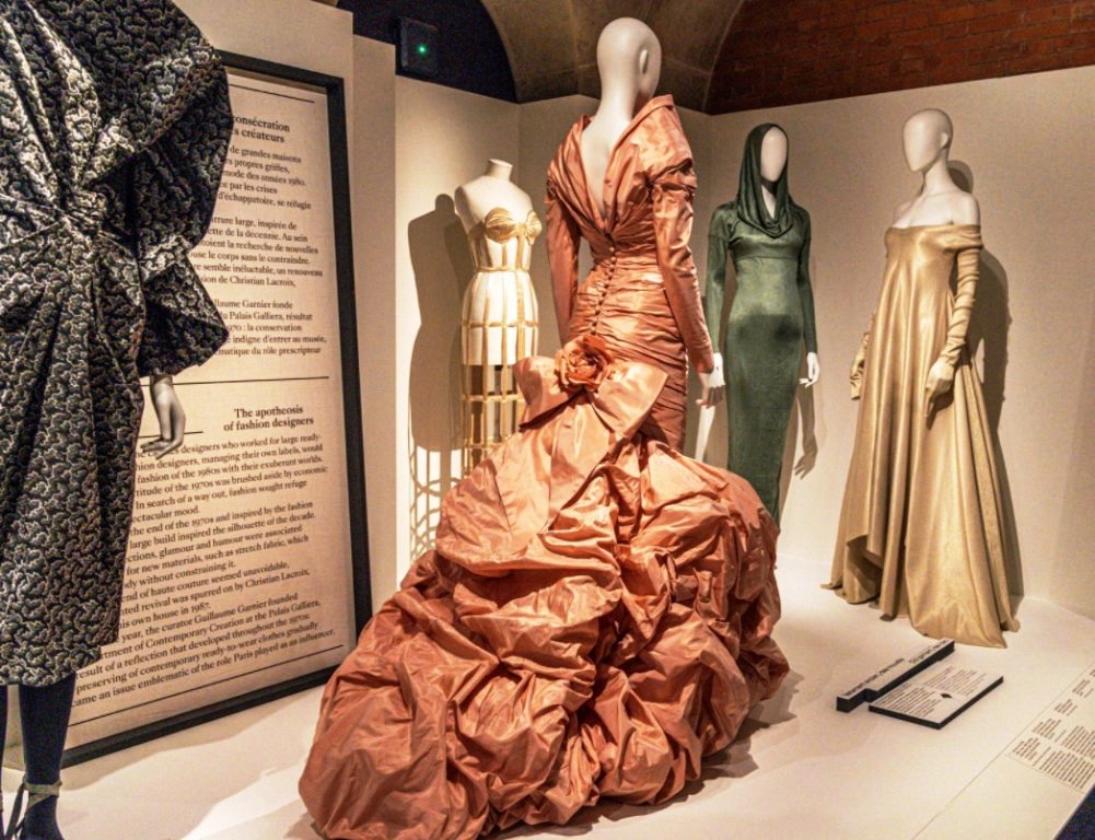 PALAIS GALLIERA – THE PARIS MUSEUM OF FASHION – Paris Plus Plus