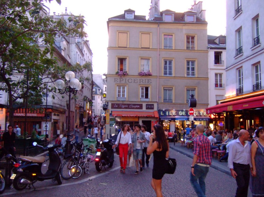 RUE MOUFFETARD – A PARIS STREET PAVED WITH HISTORY – Paris Plus Plus
