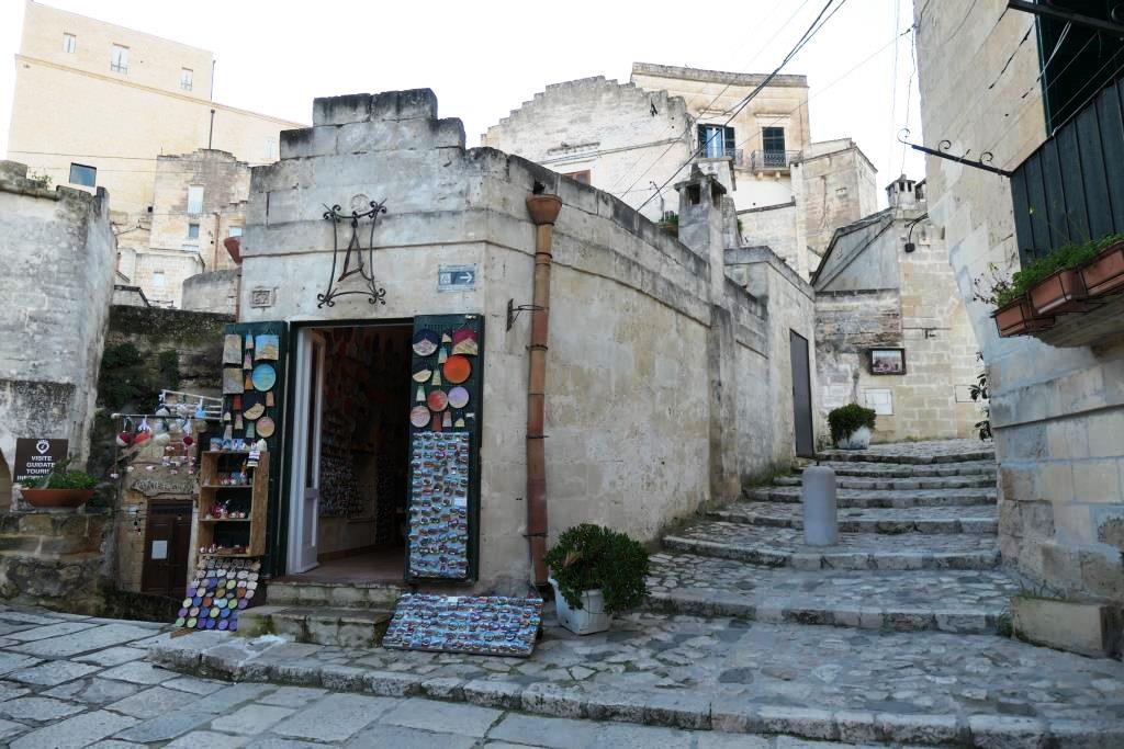 MATERA – SOUTHERN ITALY’S MOST EXTRAORDINARY SITE – Paris Plus Plus