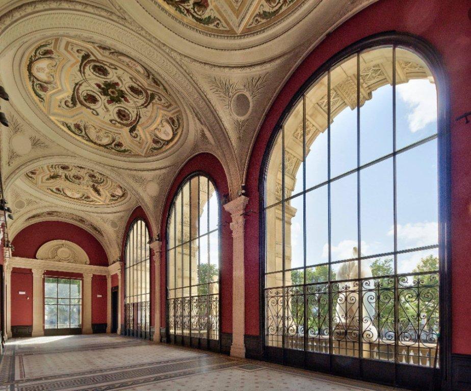 PALAIS GALLIERA – THE PARIS MUSEUM OF FASHION – Paris Plus Plus