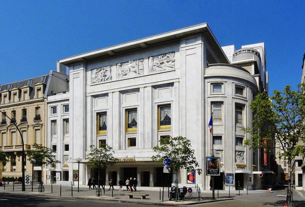 THE ELEGANCE AND LUXURY OF AVENUE MONTAIGNE, PARIS – Paris Plus Plus