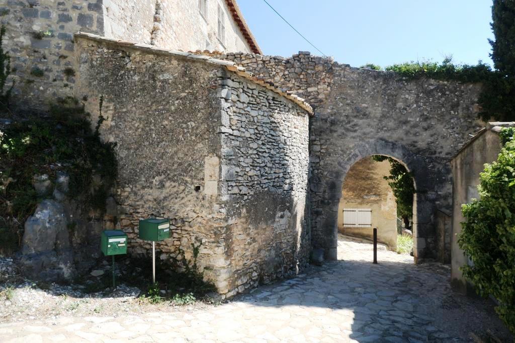 SIMIANE-LA-ROTONDE & A BEAUTIFUL GARDEN – LITTLE-KNOWN GEMS IN HAUTE ...