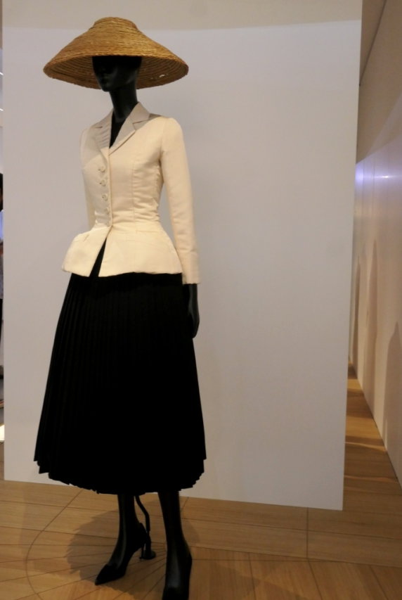 LA GALERIE DIOR – A HOMAGE TO THE ARTISTRY OF THE ‘MASTER OF DREAMS ...