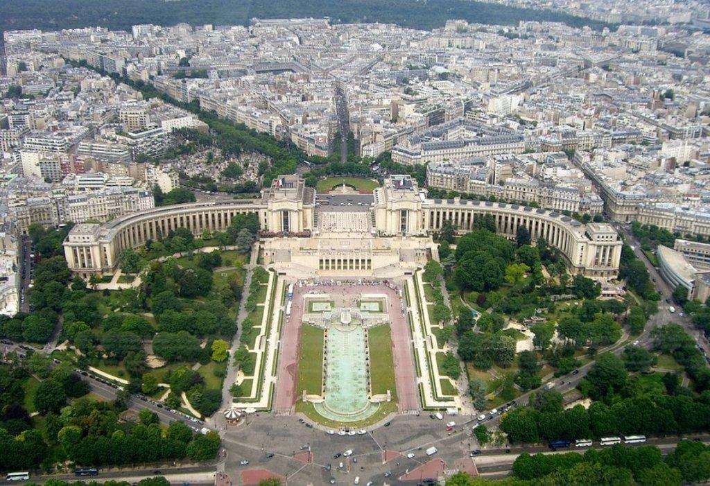 THE TROCADERO – PANORAMIC VIEWS, BEAUTIFUL GARDENS, FOUR MAJOR CULTURAL ...