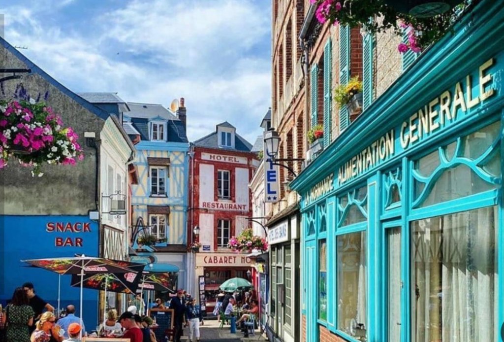 EXPLORING SOME HIGHLIGHTS OF NORMANDY’S NORTH COAST – Paris Plus Plus
